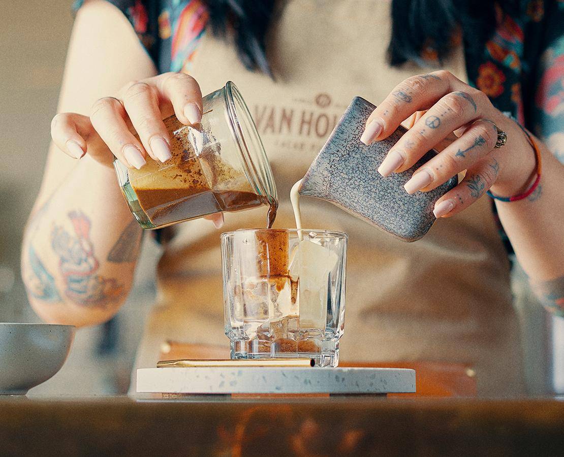 Van Houten - 5 Colours of Ground Chocolate for Drinks